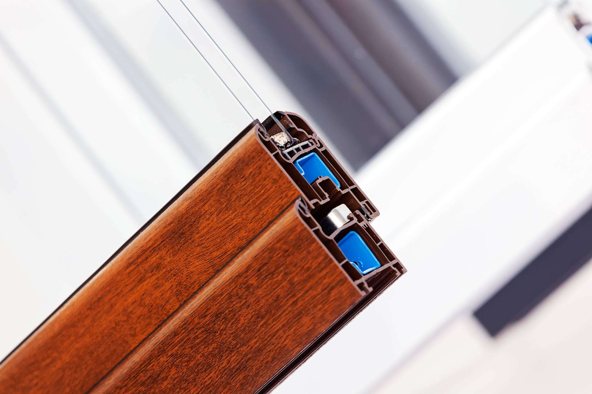 Best Wood Finish Coating Services in Sharjah – Durable Finishes for ...